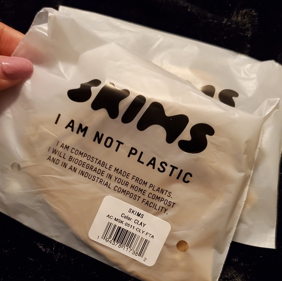 SKIMS | Accessories | Skims Clay Face Mask | Poshmark